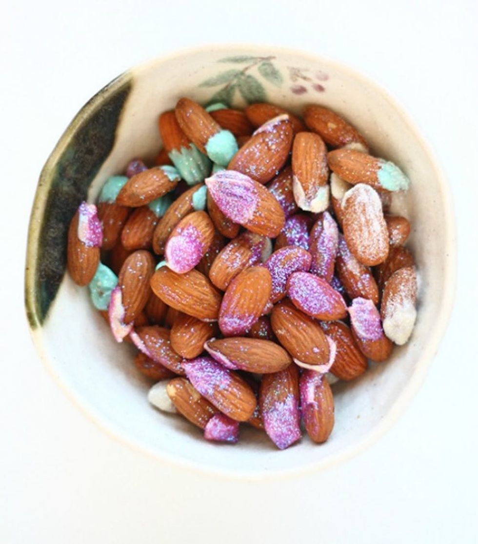 10 Sparkly Foods for Your Oscars Viewing Party - Brit + Co