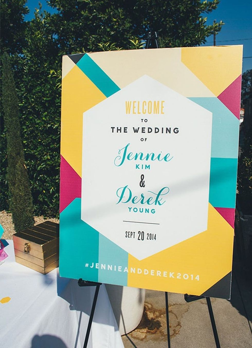 15 Colorful Geometric Wedding Ideas for the Modern Bride - Brit + Co