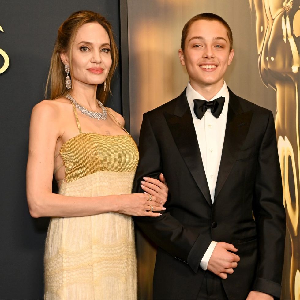 Angelina Jolie Og Brad Pitt Kids 2024 Angelina Jolie Told Kids To
