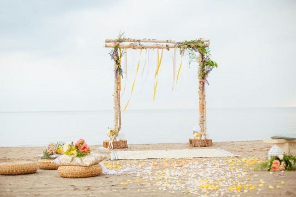 14 Gorgeous Beach Weddings to Give You MAJOR Wanderlust - Brit + Co