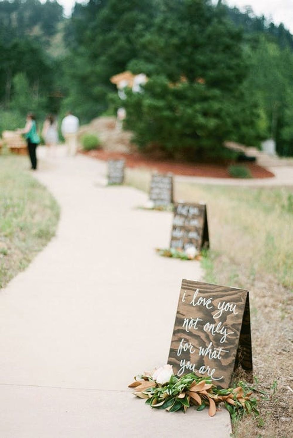 10 Gorgeous Ways to Incorporate Calligraphy into Your Wedding Decor ...