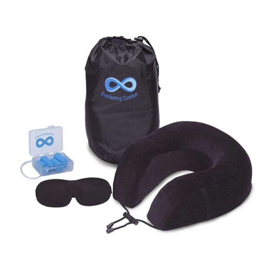 31 Must-Have Travel Products for Thriving Flights - Brit + Co