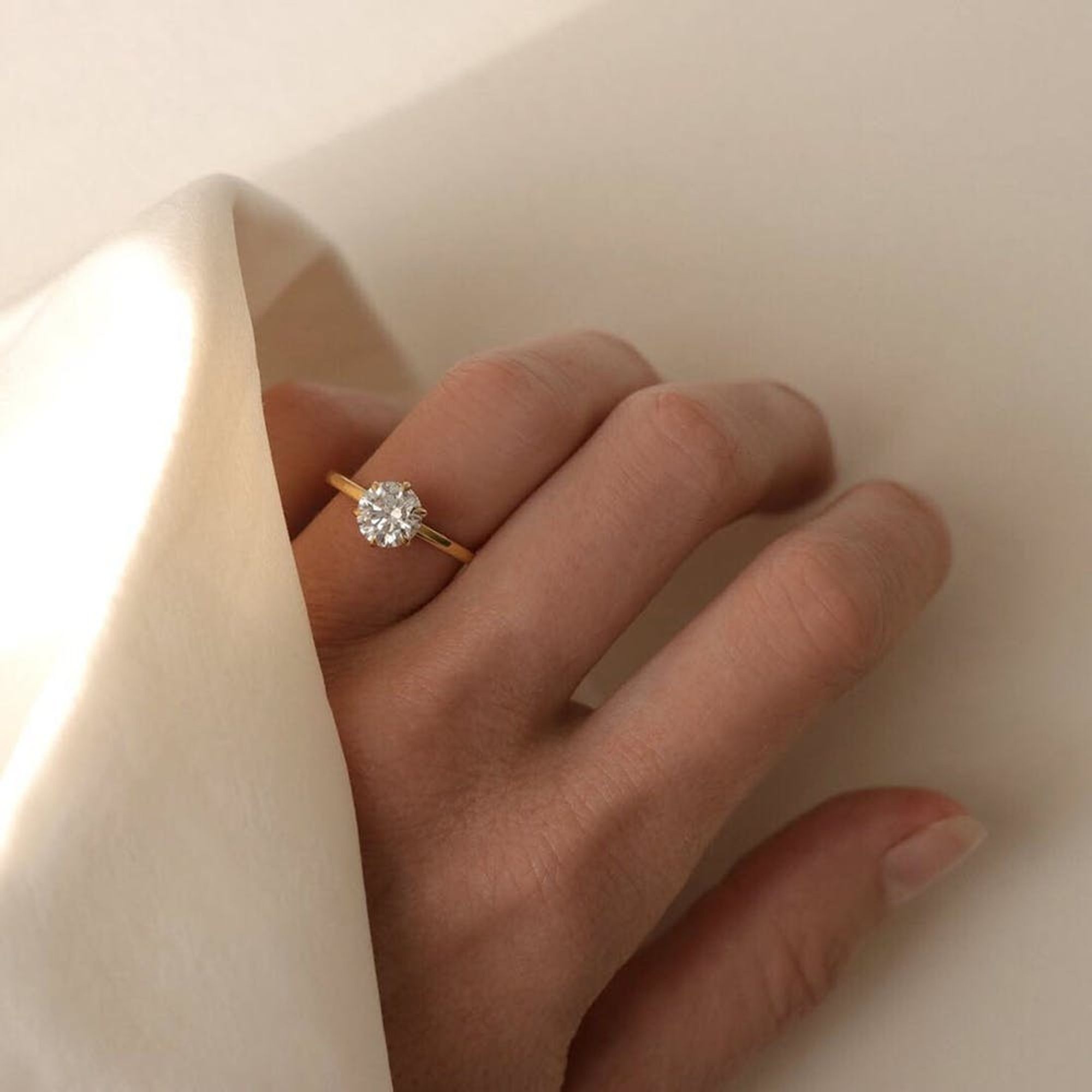 Vrai and Oro Is Changing the Way You Shop for Engagement Rings - Brit + Co