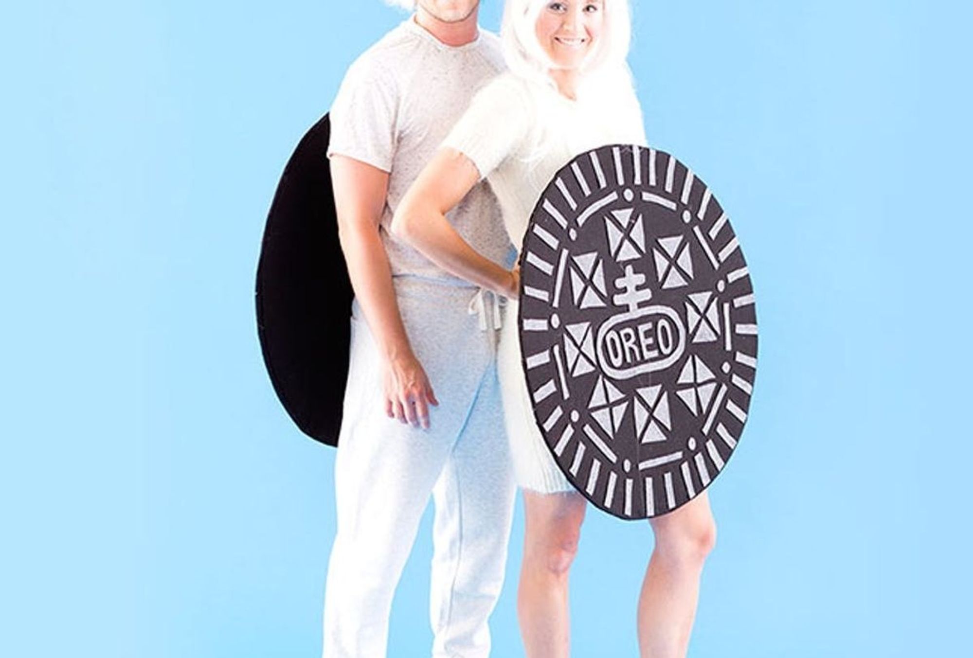 How to Make a Double-Stuffed OREO Costume With Your Boo for Halloween ...