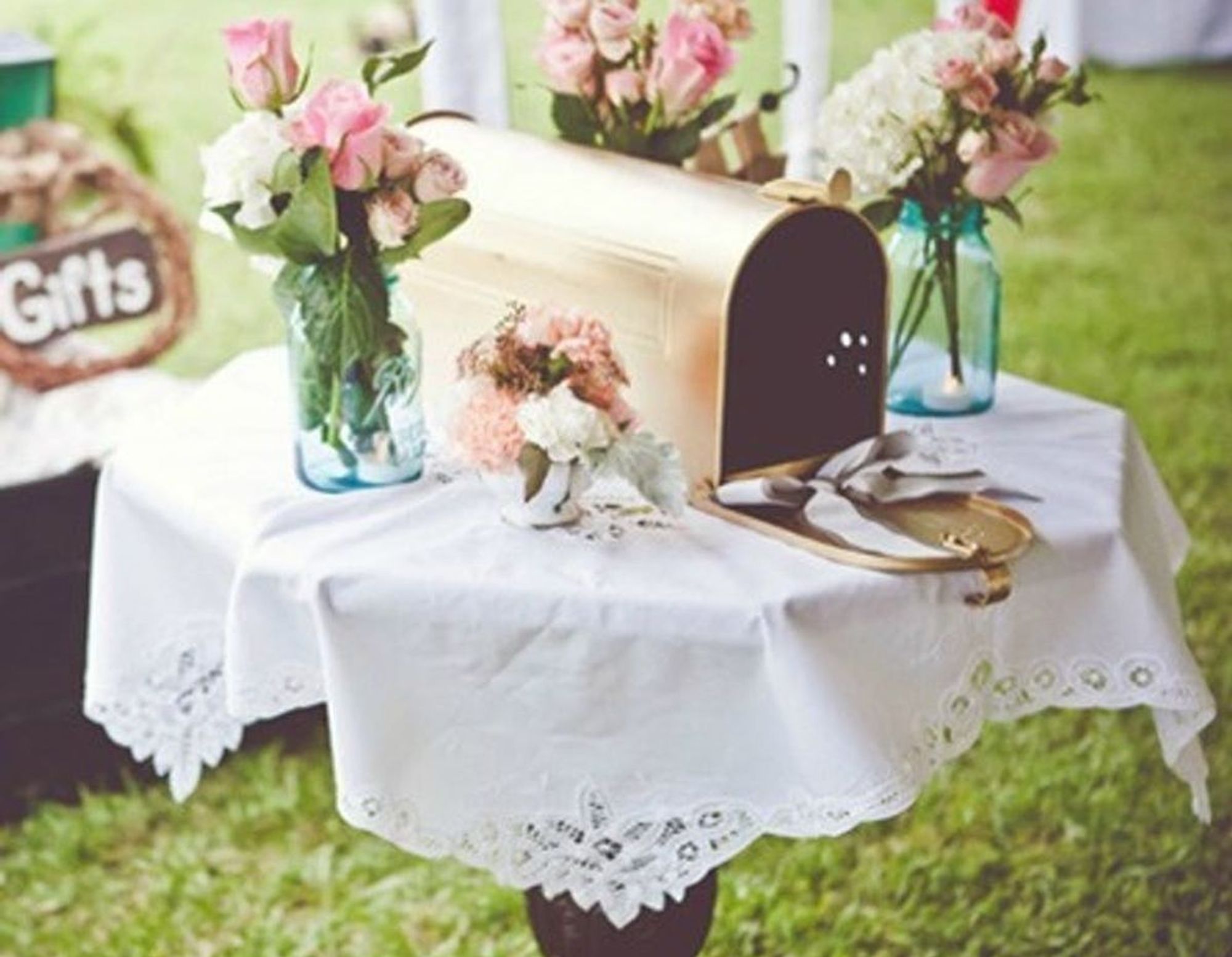 13 Creative Ways to Collect Cards at Your Wedding - Brit + Co