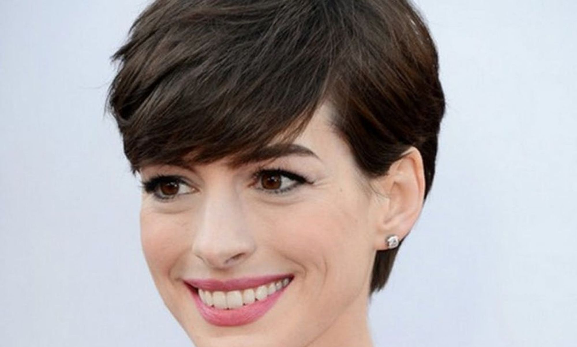 10 Pretty Ways to Grow Out Your Pixie Cut - Brit + Co