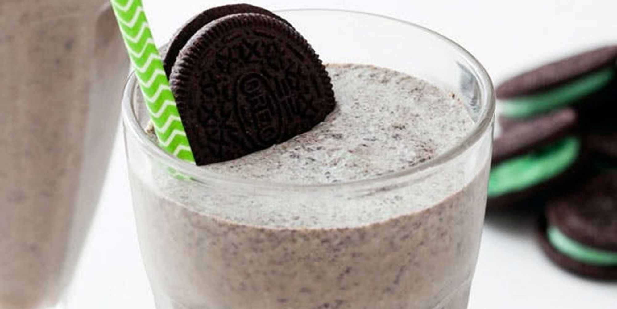 Say Pshh to the Shamrock Shake and Try This Spiked Mint Oreo Milkshake ...
