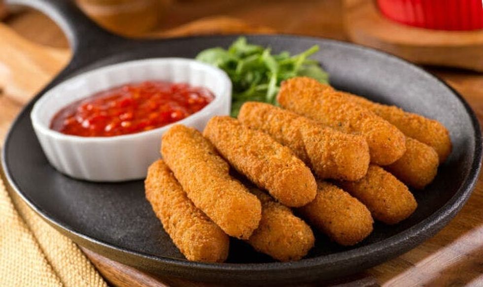 25 Finger Food Recipes for Mess-Free Gatherings - Brit + Co