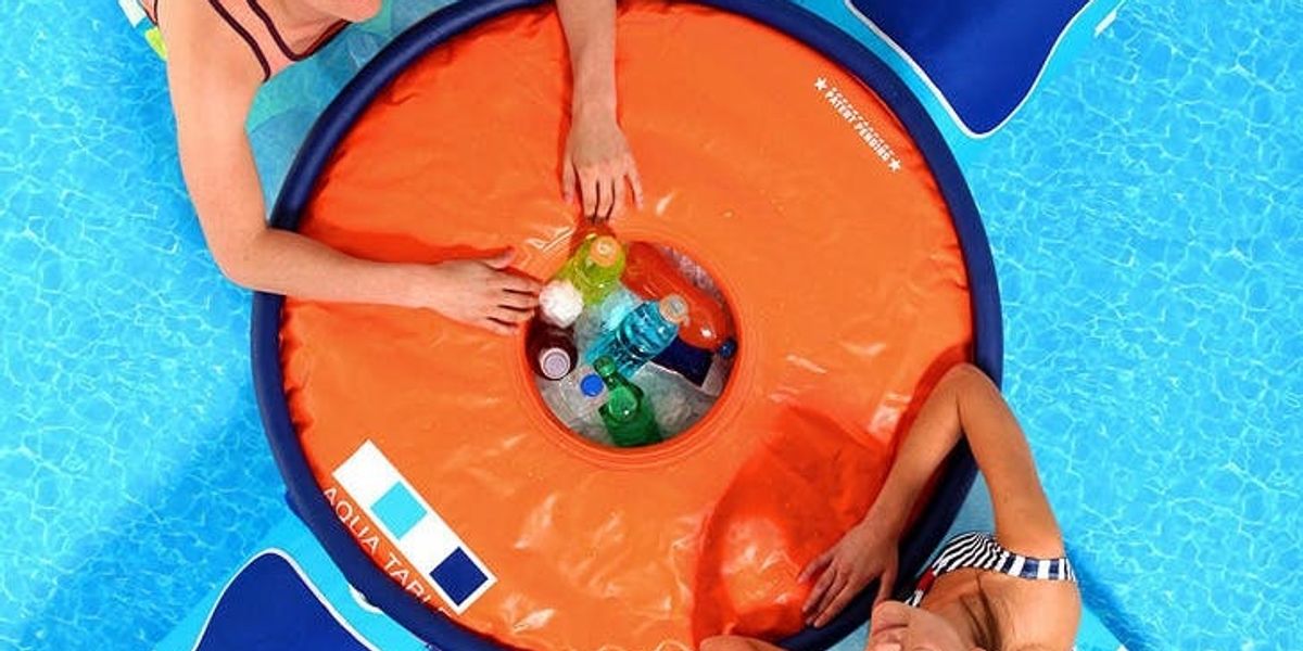22 Ridiculously Awesome Pool Floats - Brit + Co