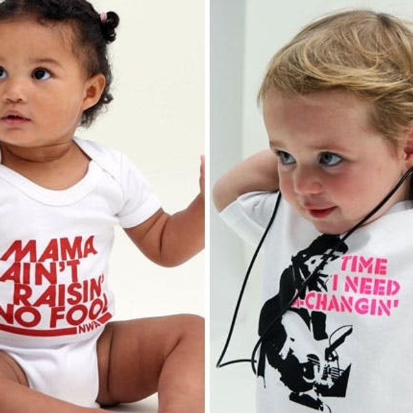 Oh Baby! 20 Hilarious Baby Onesies - Brit + Co