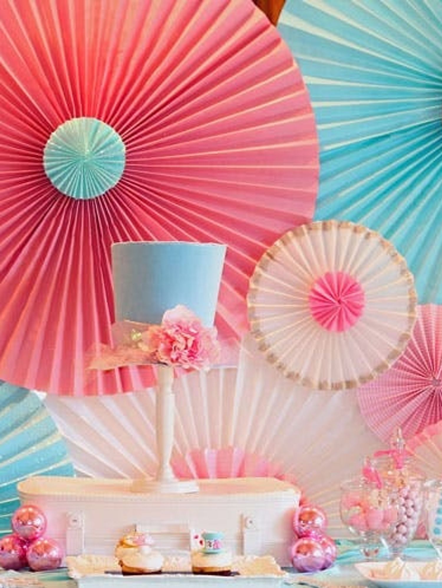 Pretty in Pink: 15 DIY Ideas for the Perfect Pink Party - Brit + Co