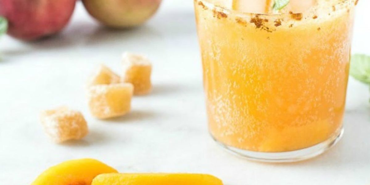 11 Peach Cocktails Perfect for the End of Summer - Brit + Co