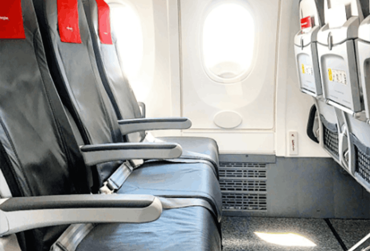 Here s What I Learned When I Flew On A Budget Airline Brit Co here-s-what-i-learned-when-i-flew-on-a-budget-airline-brit-co