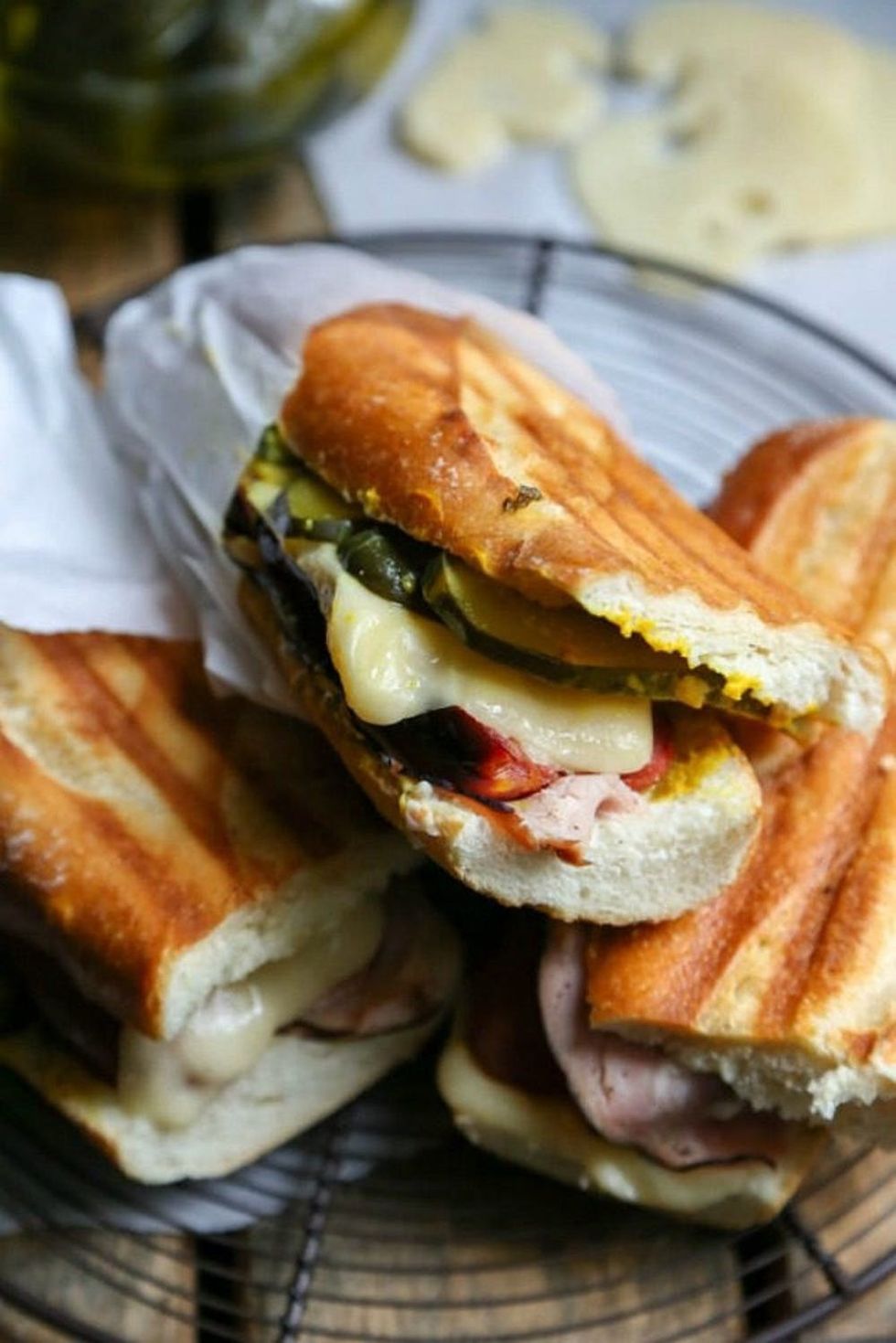 These 13 Gourmet Hot Dogs Put the Food Truck to Shame - Brit + Co