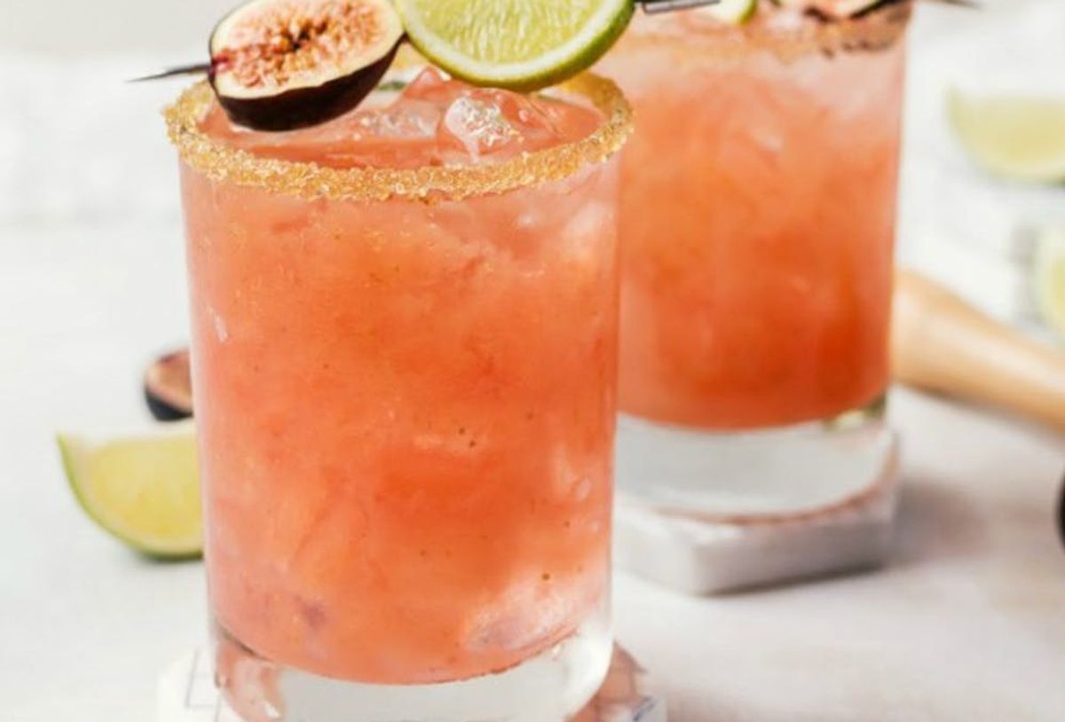 10 Fancy Fig Cocktails for the Season - Brit + Co