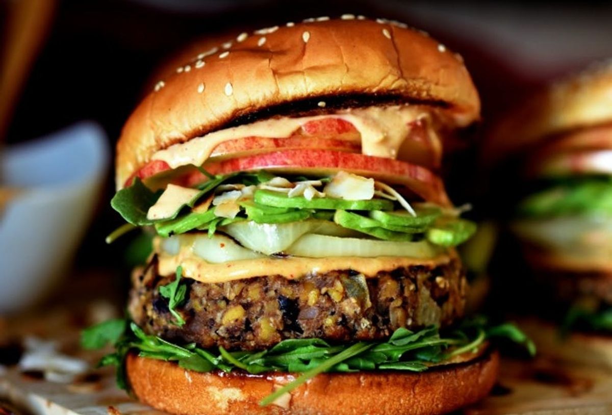 18 Gourmet *Winter* Burgers to Warm You Up at Dinner - Brit + Co