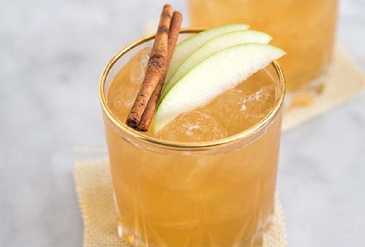 You’ll Want These 21 Signature Cocktails at Your Fall Wedding - Brit + Co