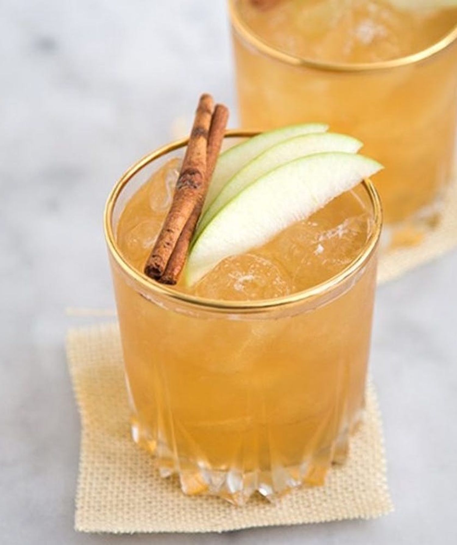 You’ll Want These 21 Signature Cocktails at Your Fall Wedding - Brit + Co