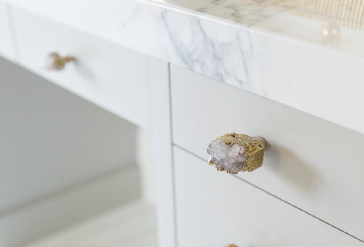 18 Classy Ways to Add Crystals, Stones and Good Vibes to Your Home ...