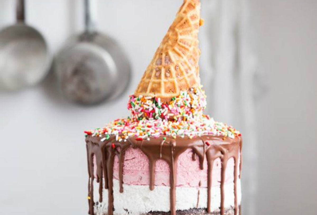 17 Neapolitan Desserts That Are a Triple-Crown Foodie Delight - Brit + Co