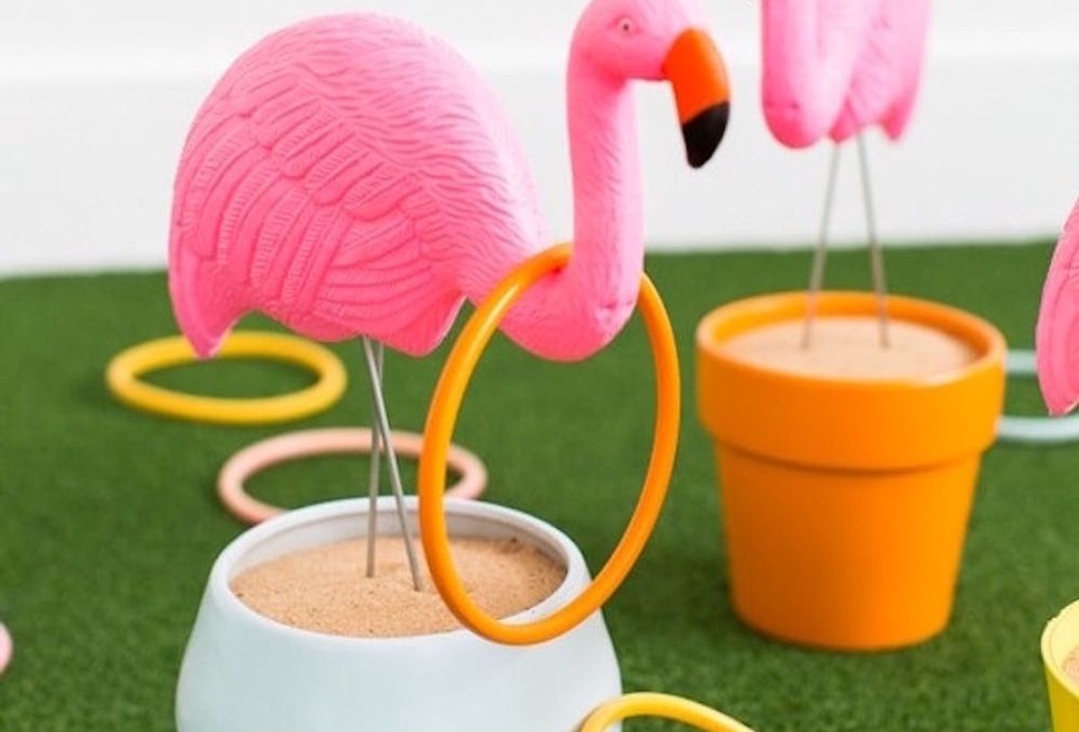 14 Epic Pool Party Games for Your 4th of July Bash - Brit + Co