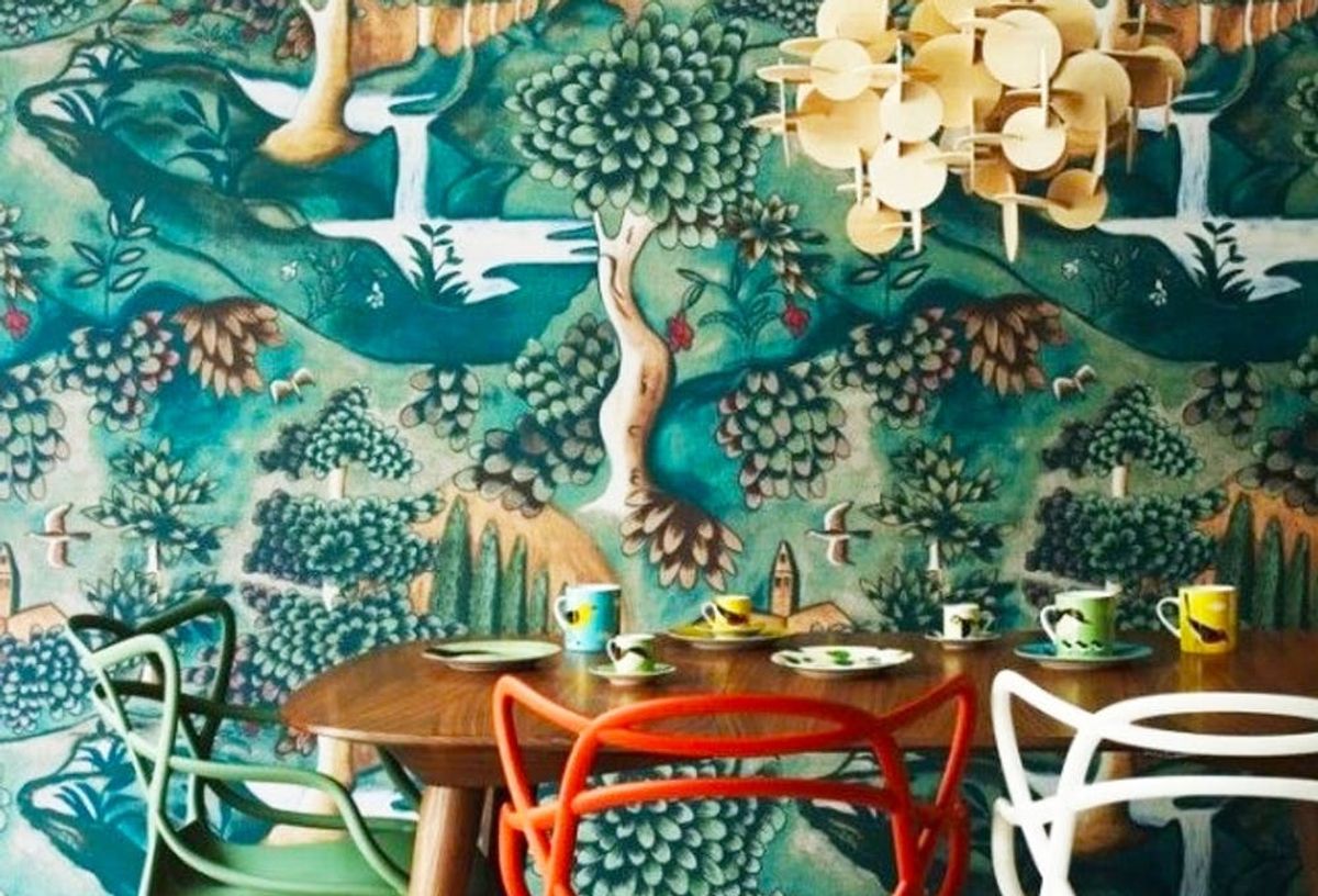 10 Dramatic Wallpapers That Will Make a Serious Statement - Brit + Co