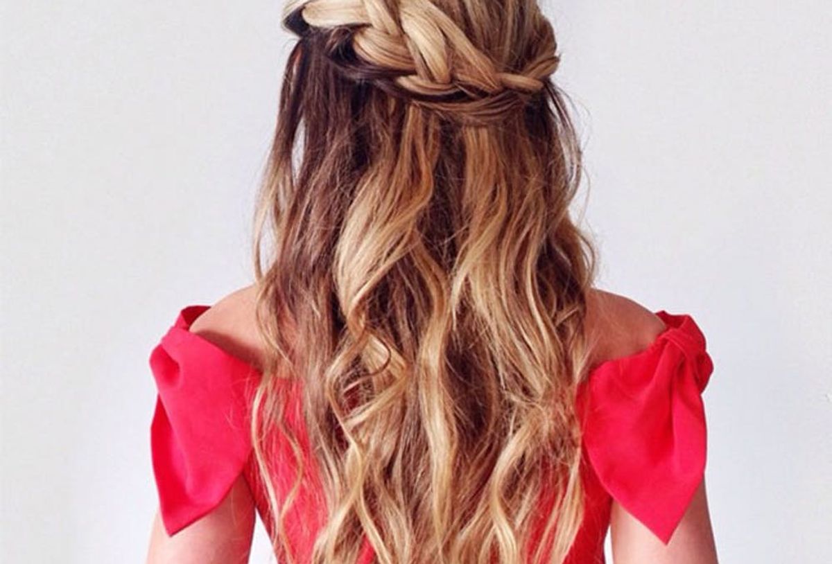 14 Hairstyles for the Next Rainy Day - Brit + Co