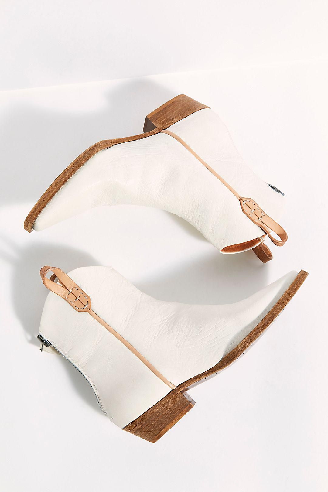 White Accessories For Your Fall Wardrobe — Brit + Co - Brit + Co