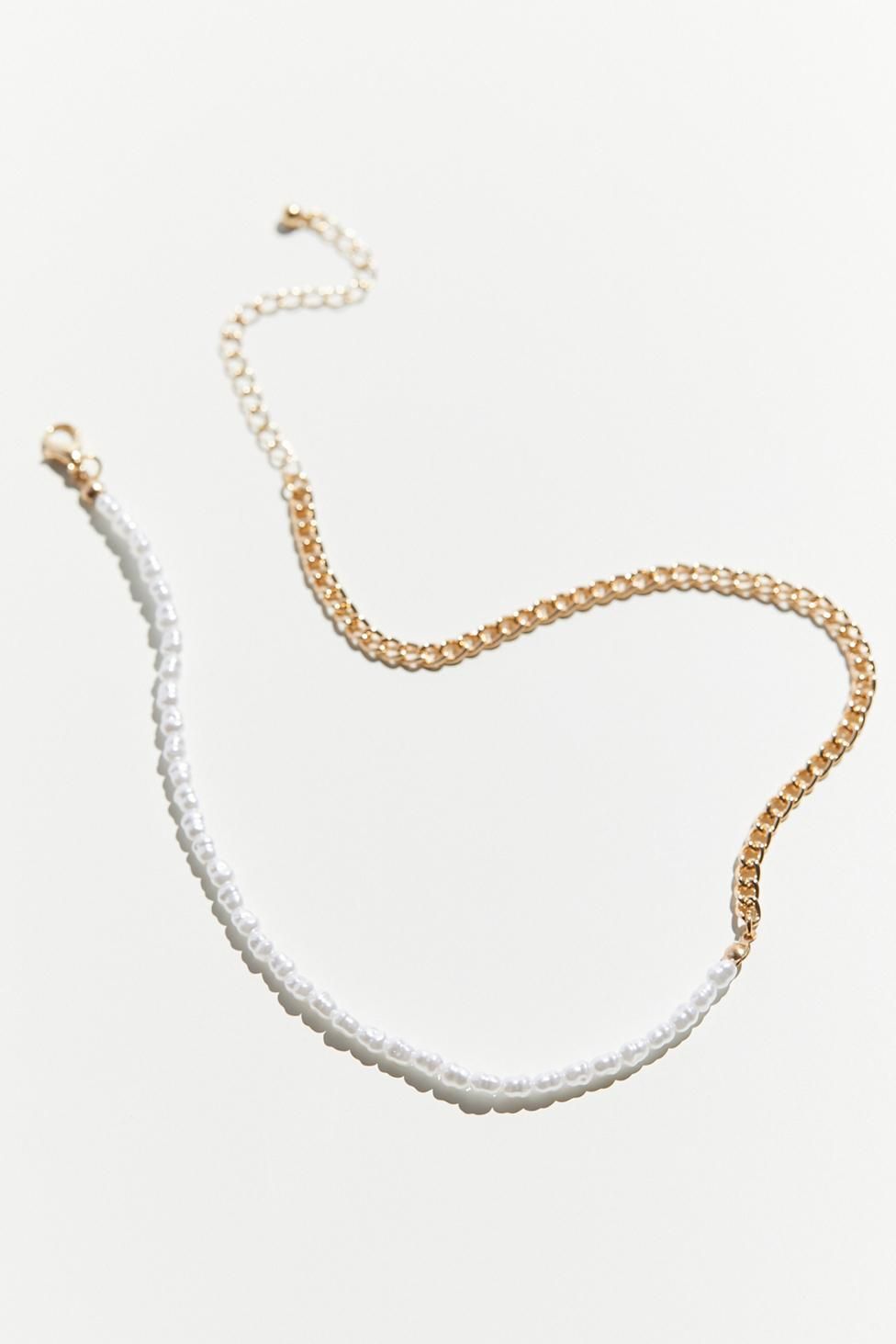 White Accessories For Your Fall Wardrobe — Brit + Co - Brit + Co