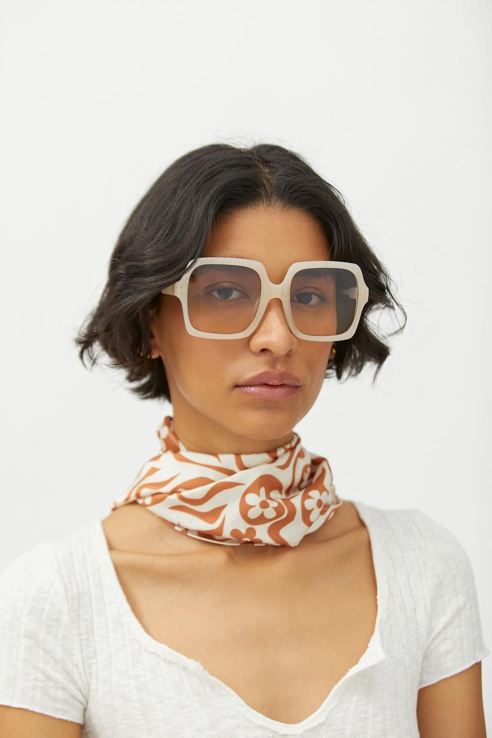 White Accessories For Your Fall Wardrobe — Brit + Co - Brit + Co