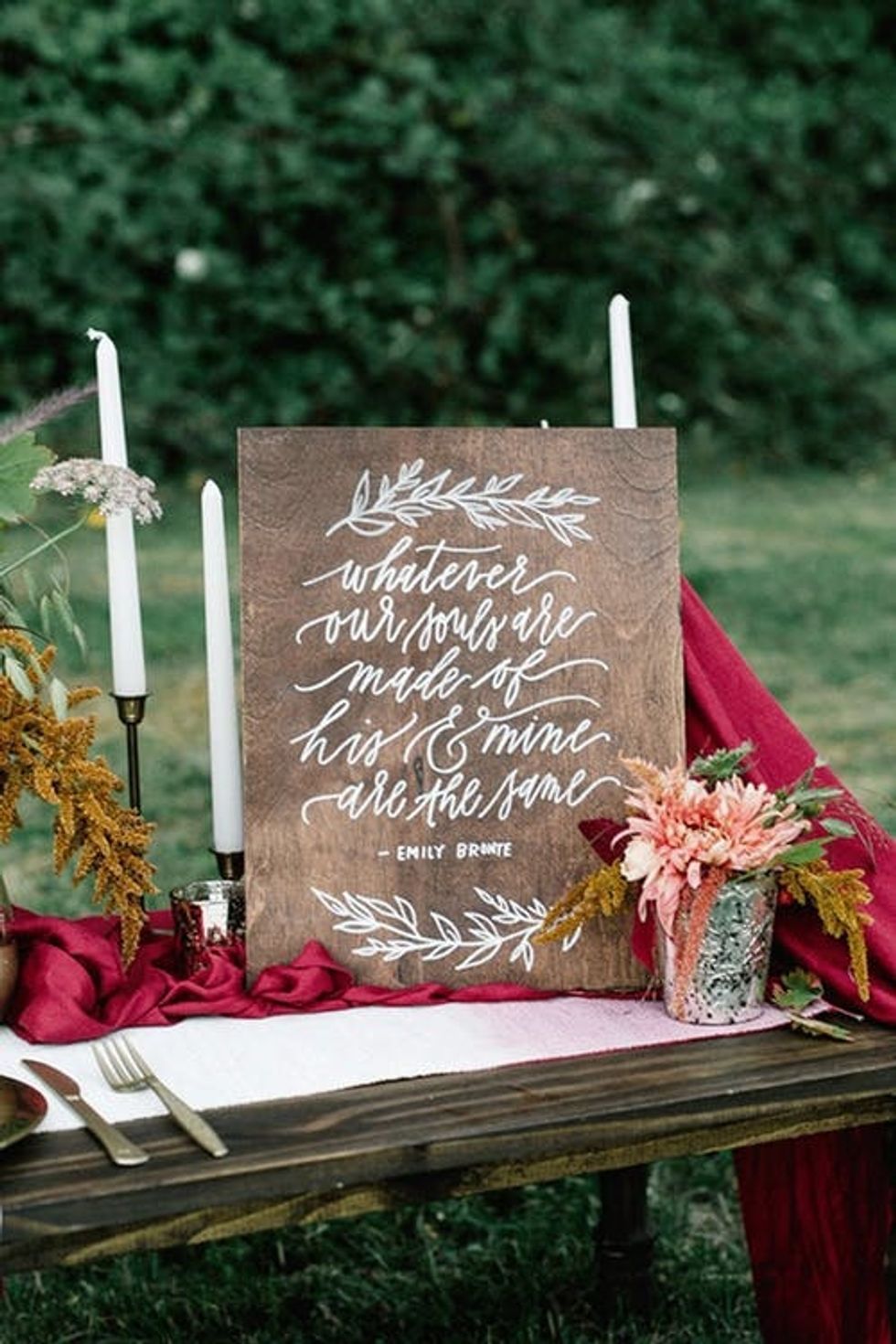 10 Gorgeous Ways to Incorporate Calligraphy into Your Wedding Decor ...