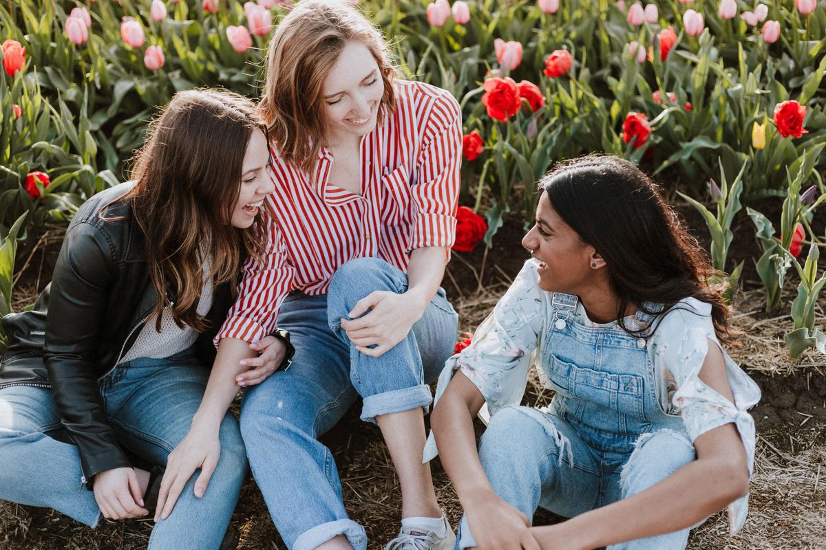 How To Love Your Friends Better — Brit + Co - Brit + Co