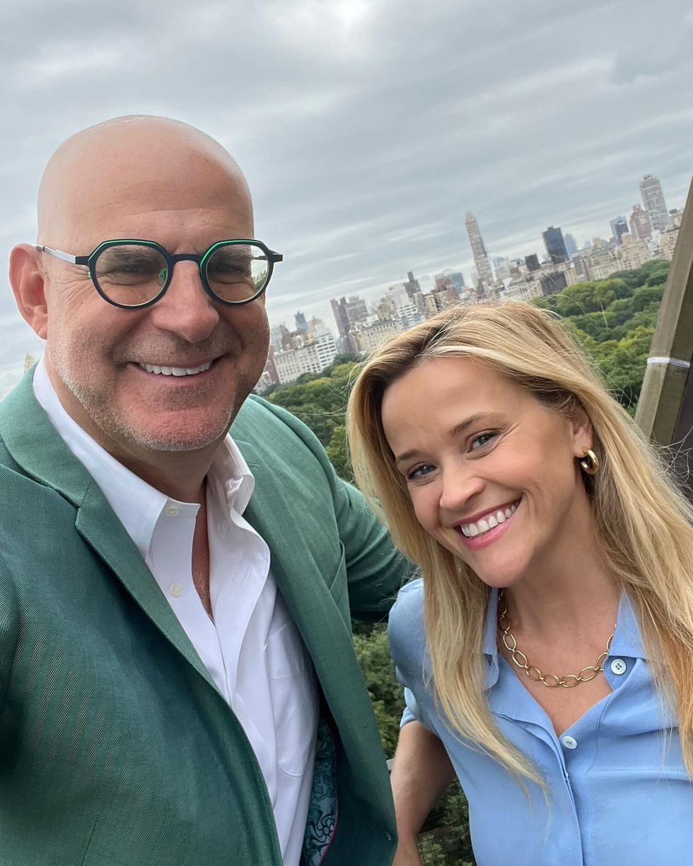 Book Lover Reese Witherspoon Is Officially Writing A Book - Brit + Co