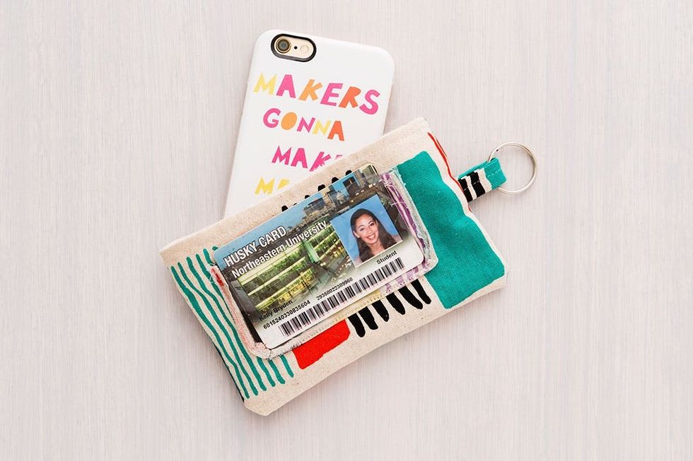 Make This and You’ll Never Lose Your Keys or ID Again - Brit + Co