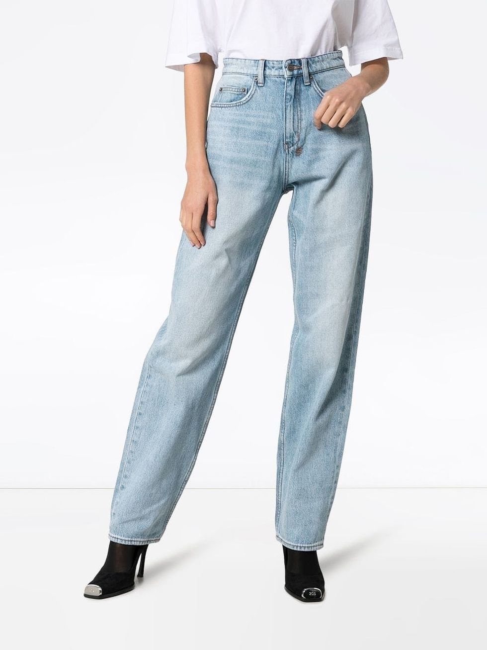 19 Denim Buys That Were Practically Made for Long-Legged Ladies - Brit + Co