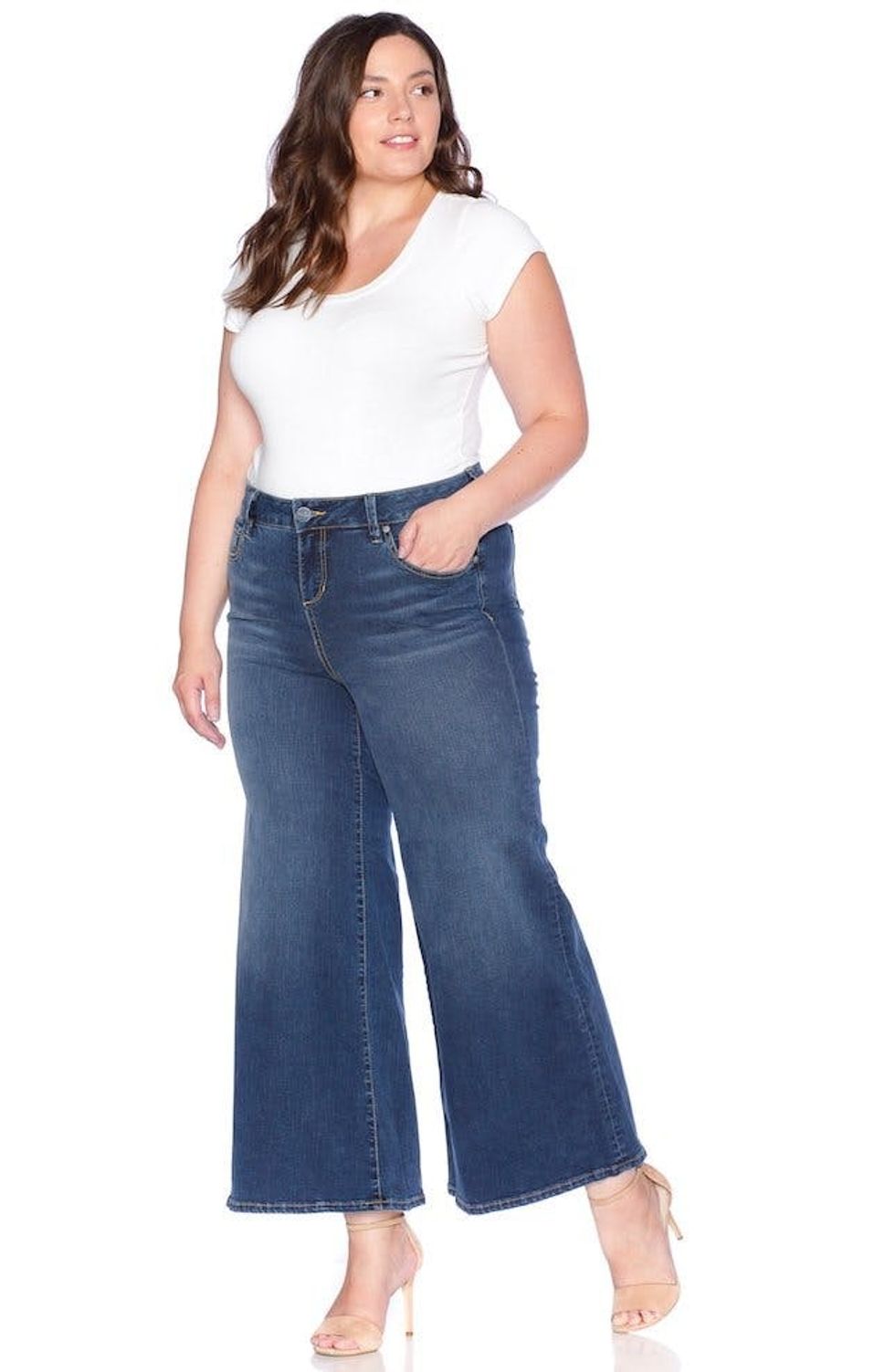 Top 19 Size-Inclusive Denim Brands for Thick Thighs - Brit + Co