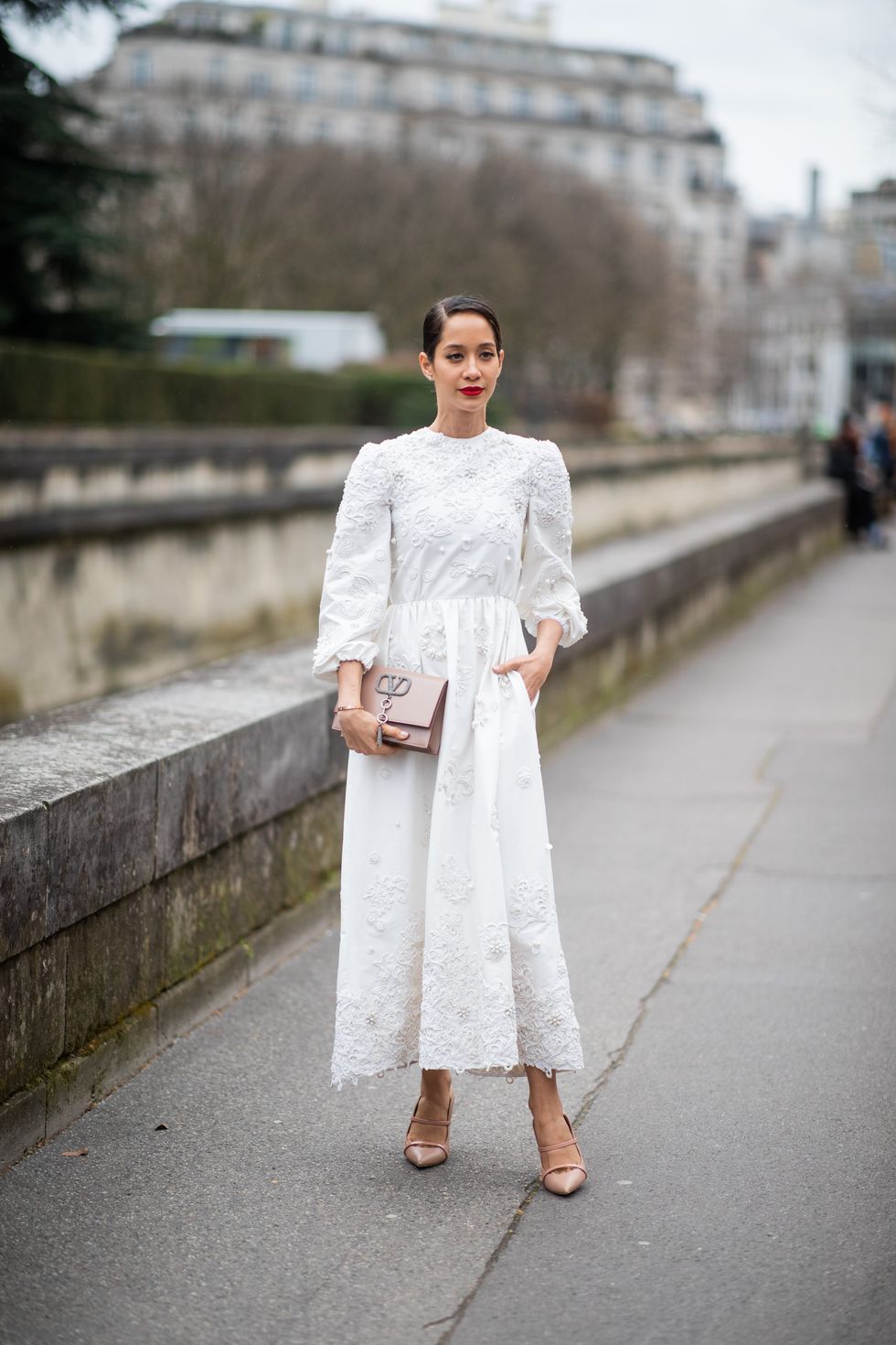 17 Looks That Prove Neutrals Are Better Than Pastels for Spring - Brit + Co