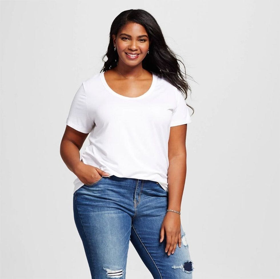 9 Perfect White T-Shirts That Totally Complete Your Outfit - Brit + Co