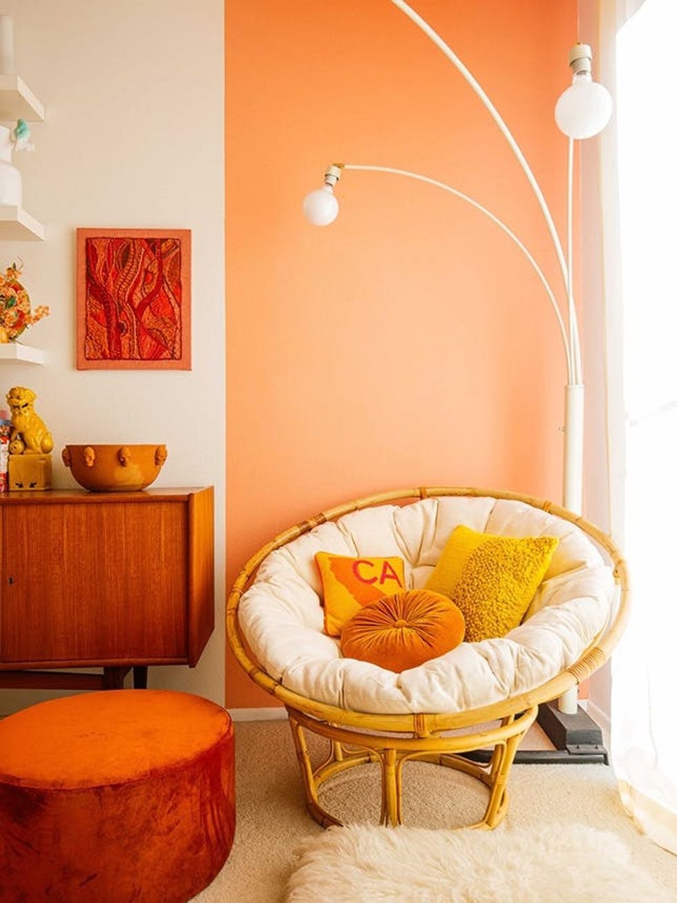 10 Rooms That Prove Living Coral Is the Way to Go in 2019 - Brit + Co