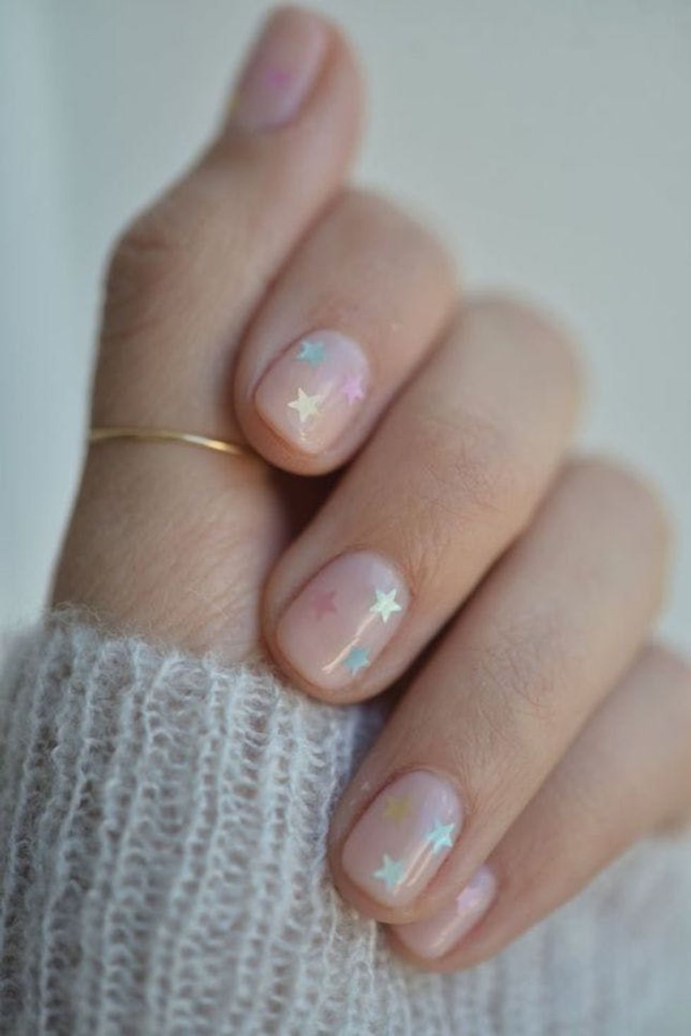 21 Fresh Negative Space Nail Ideas for Summer - Brit + Co