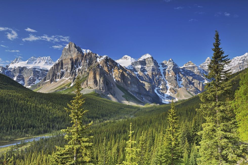 8 Must-See Mountain Ranges for Your Bucket List! - Brit + Co