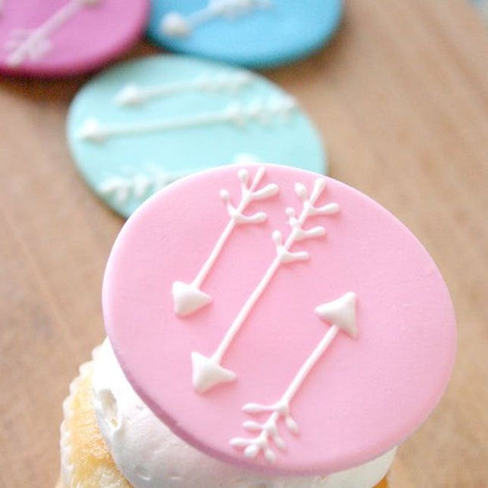 The 15 Most Colorful Ways to Decorate with Fondant - Brit + Co