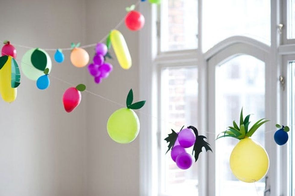30 Brilliant DIY Balloon Projects - Brit + Co