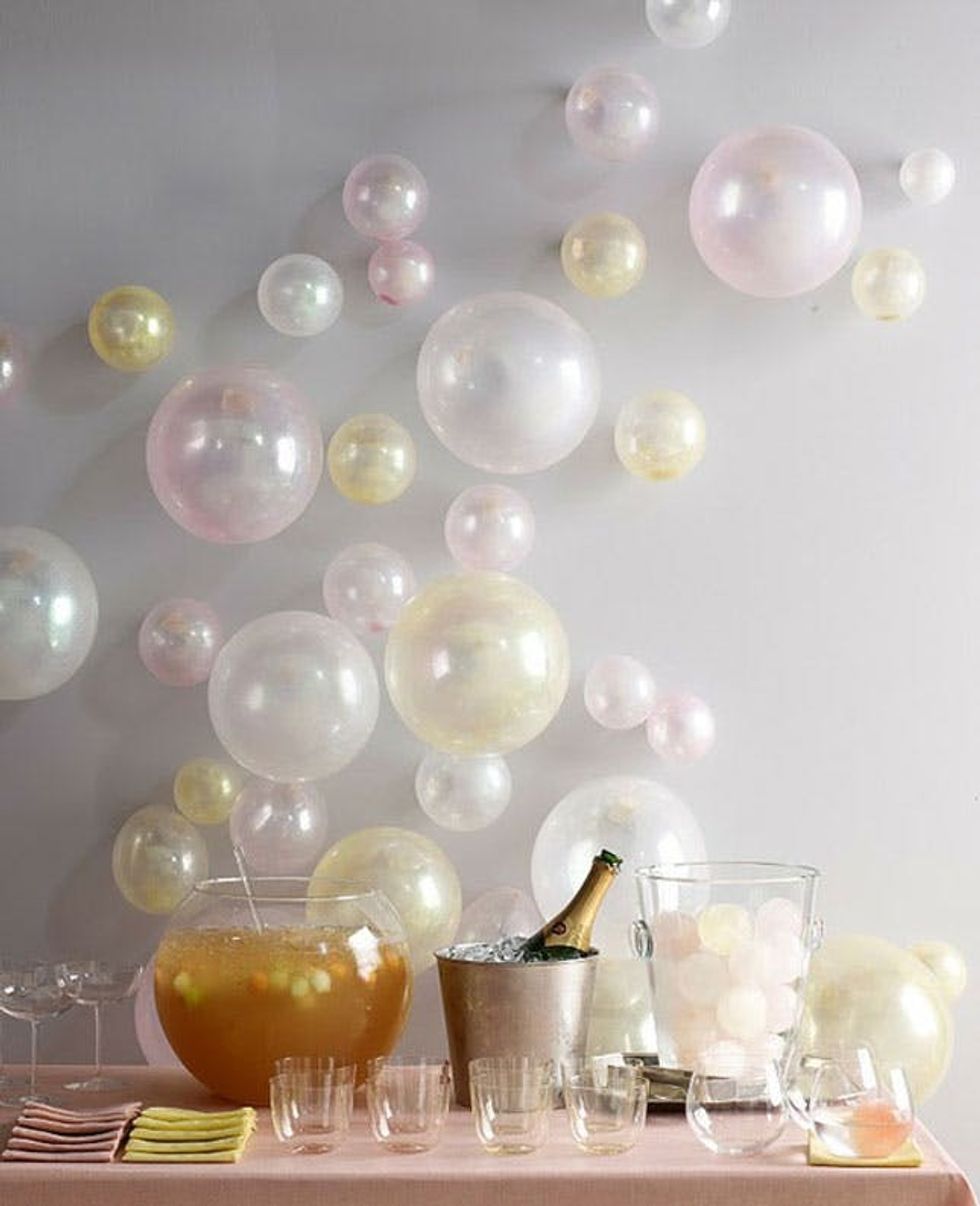 30 Brilliant DIY Balloon Projects - Brit + Co