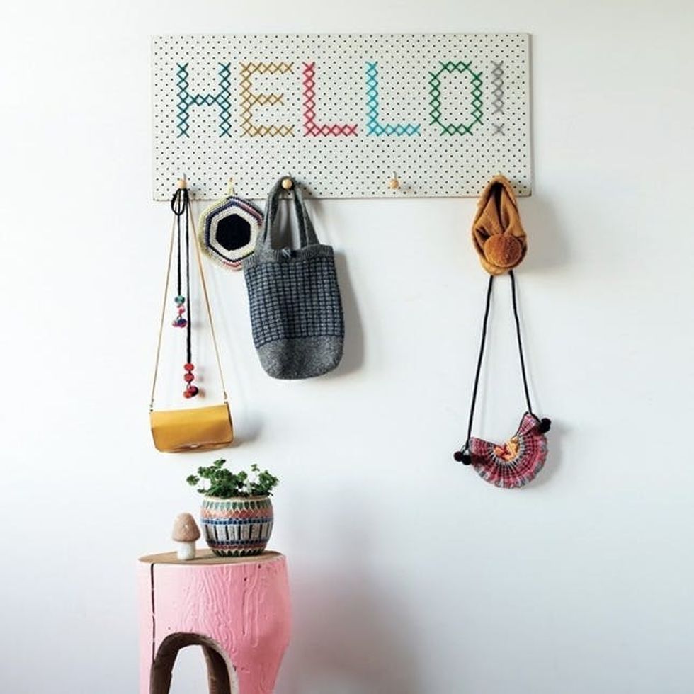 I Saw the Sign: 20 DIY Signs for Your Next Party - Brit + Co