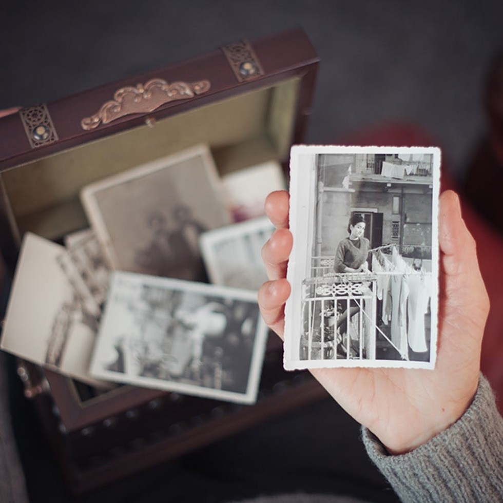 When Nostalgia Hurts: Insights from a Psychologist - Brit + Co