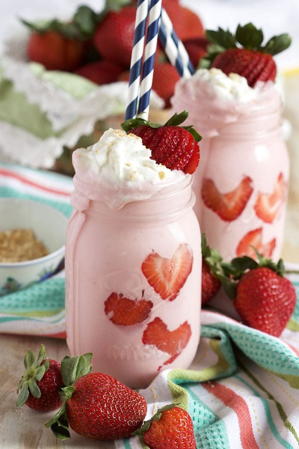 15 Decadent Valentine's Smoothies That Wow! - Brit + Co