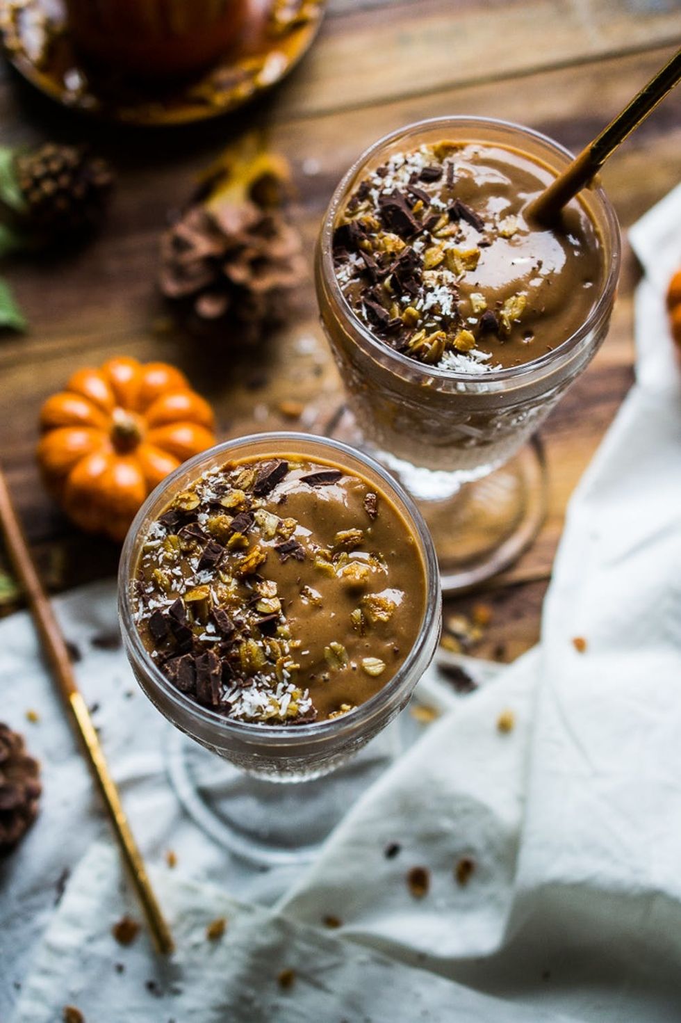 15 Healthy Holiday Smoothie Recipes That Only *Taste* Indulgent - Brit + Co