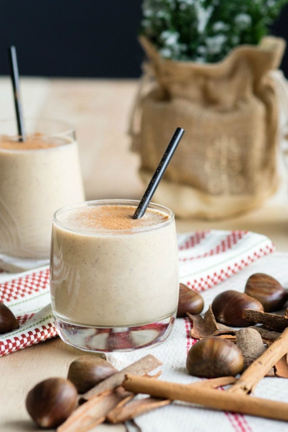 15 Healthy Holiday Smoothie Recipes That Only *Taste* Indulgent - Brit + Co