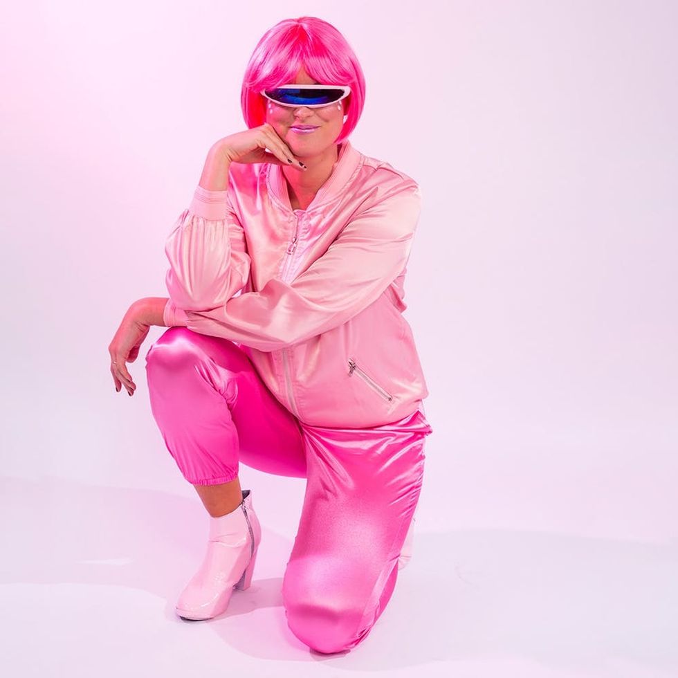 Millennial Pink Halloween 2017: Futuristic Fun! - Brit + Co